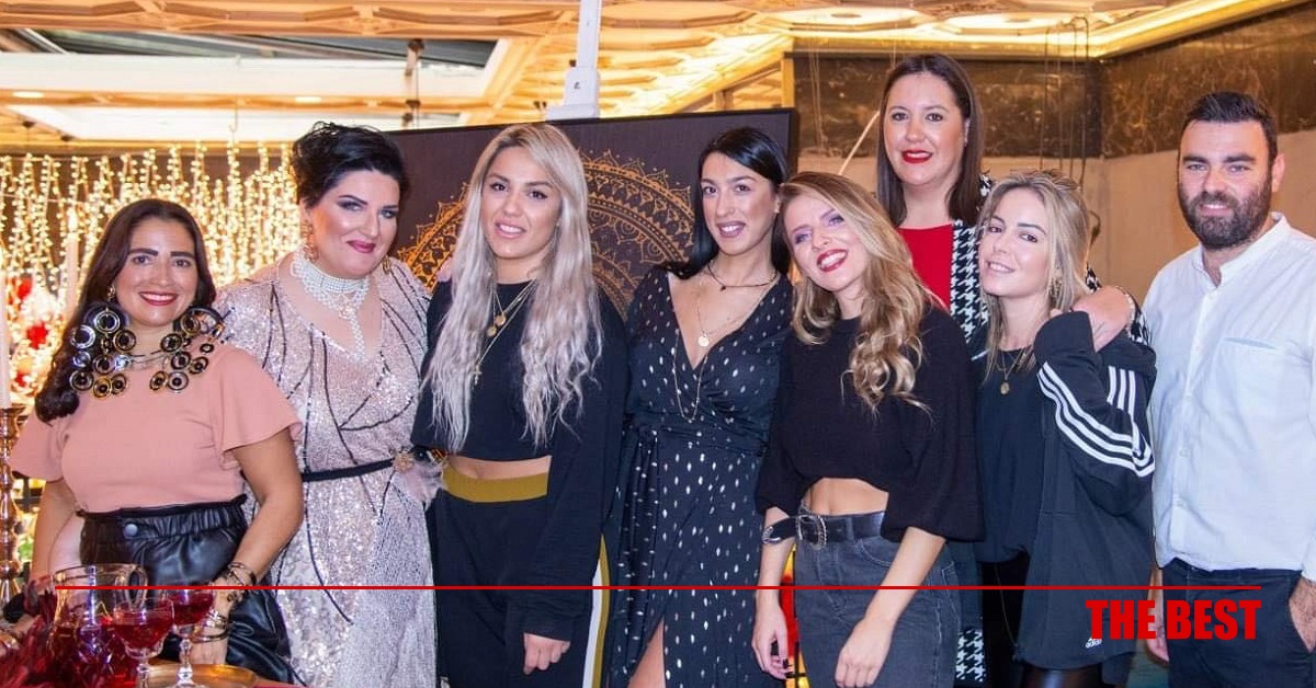 Aννα Μαρία Ρογδάκη: Η super glam φωτογράφισή της για το γιορτινό ...